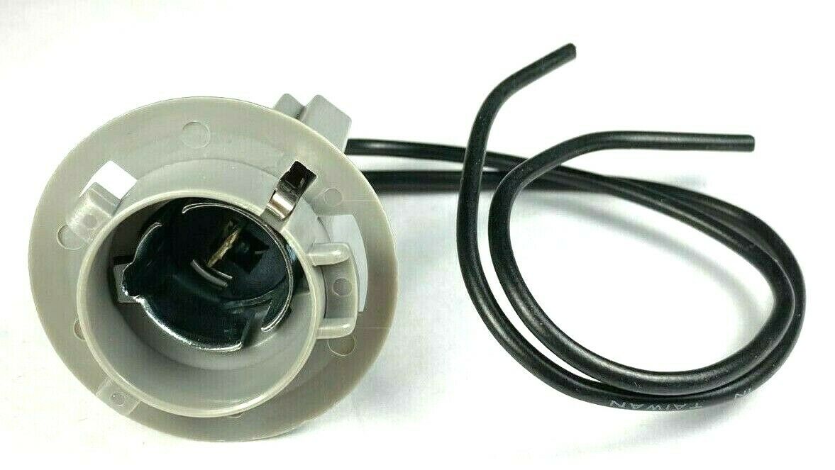 #1156 Bulb Back Up Light Socket For Chrysler (Qty-1) #227 – Retro-Motive