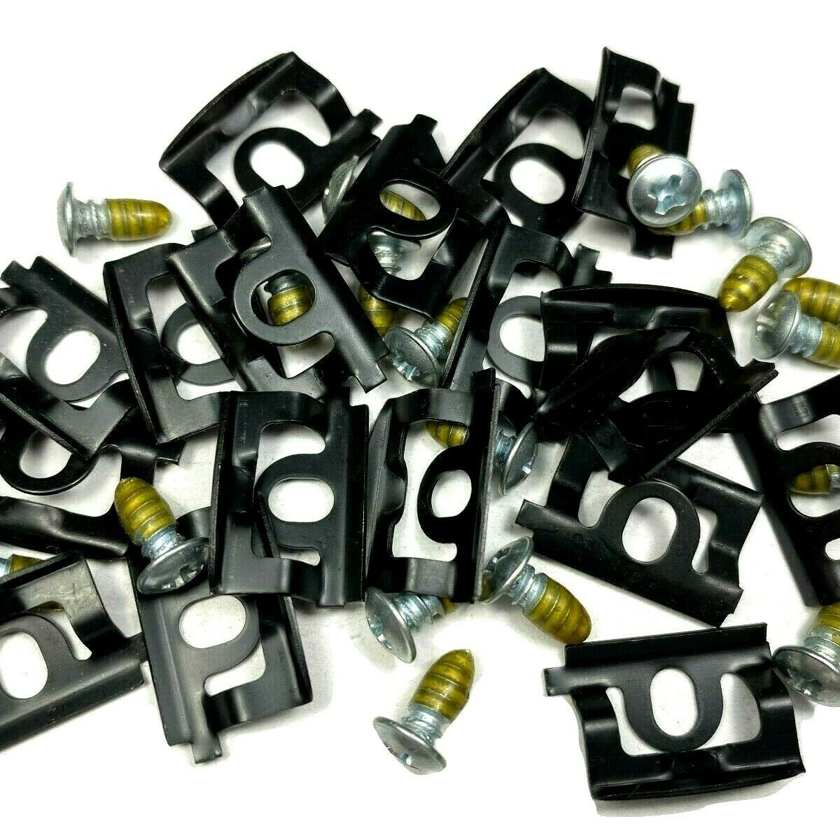Rear Window Molding Trim Clips 68-69 Barracuda COUPE #48 – Retro-Motive