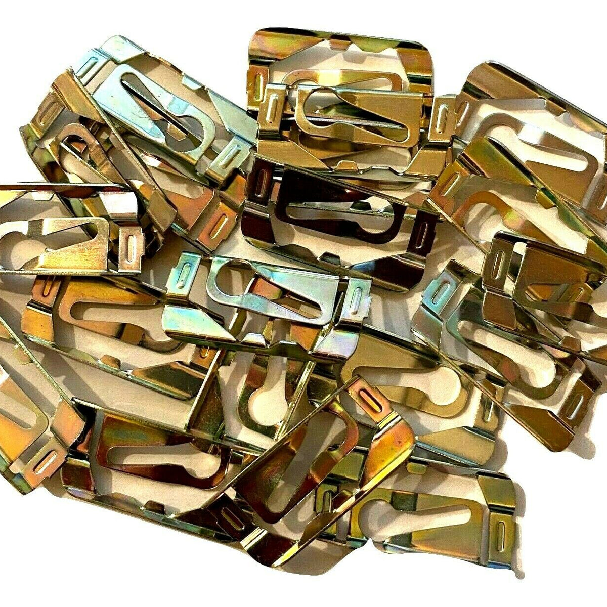 Windshield Molding Trim Clips For 64-78 GM (20 Clips) #870 – Retro-Motive